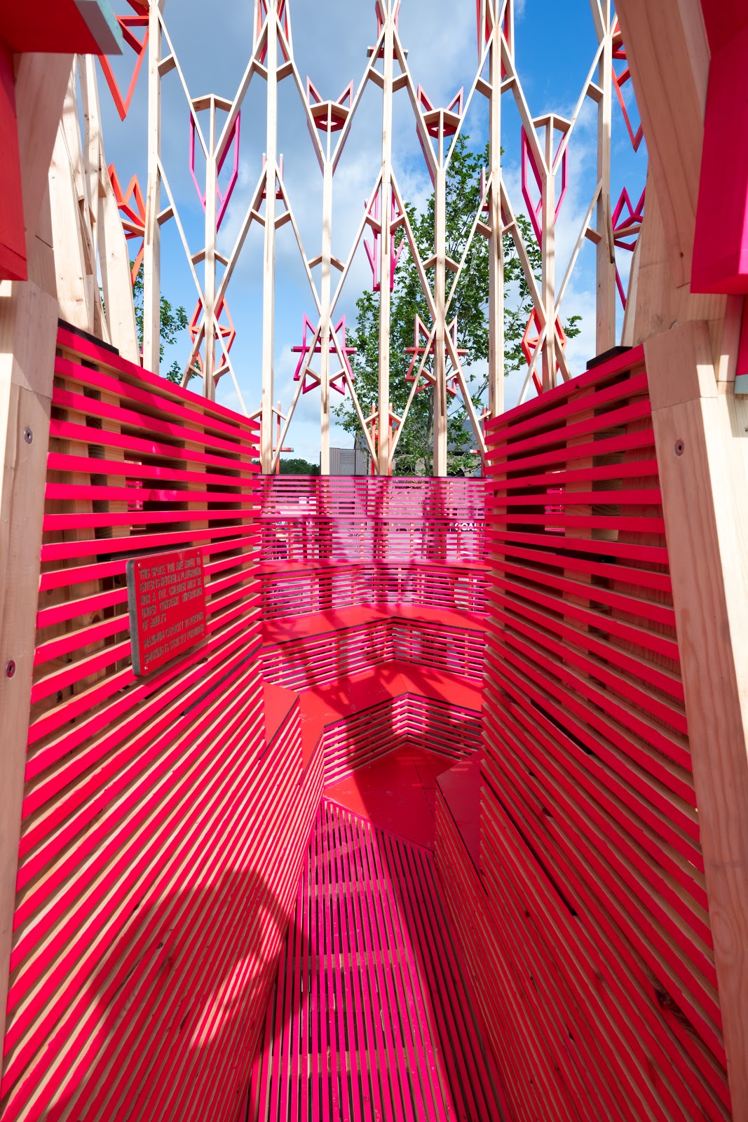 CONNECTION WITH... amid.cero9 | Connections by Finsa